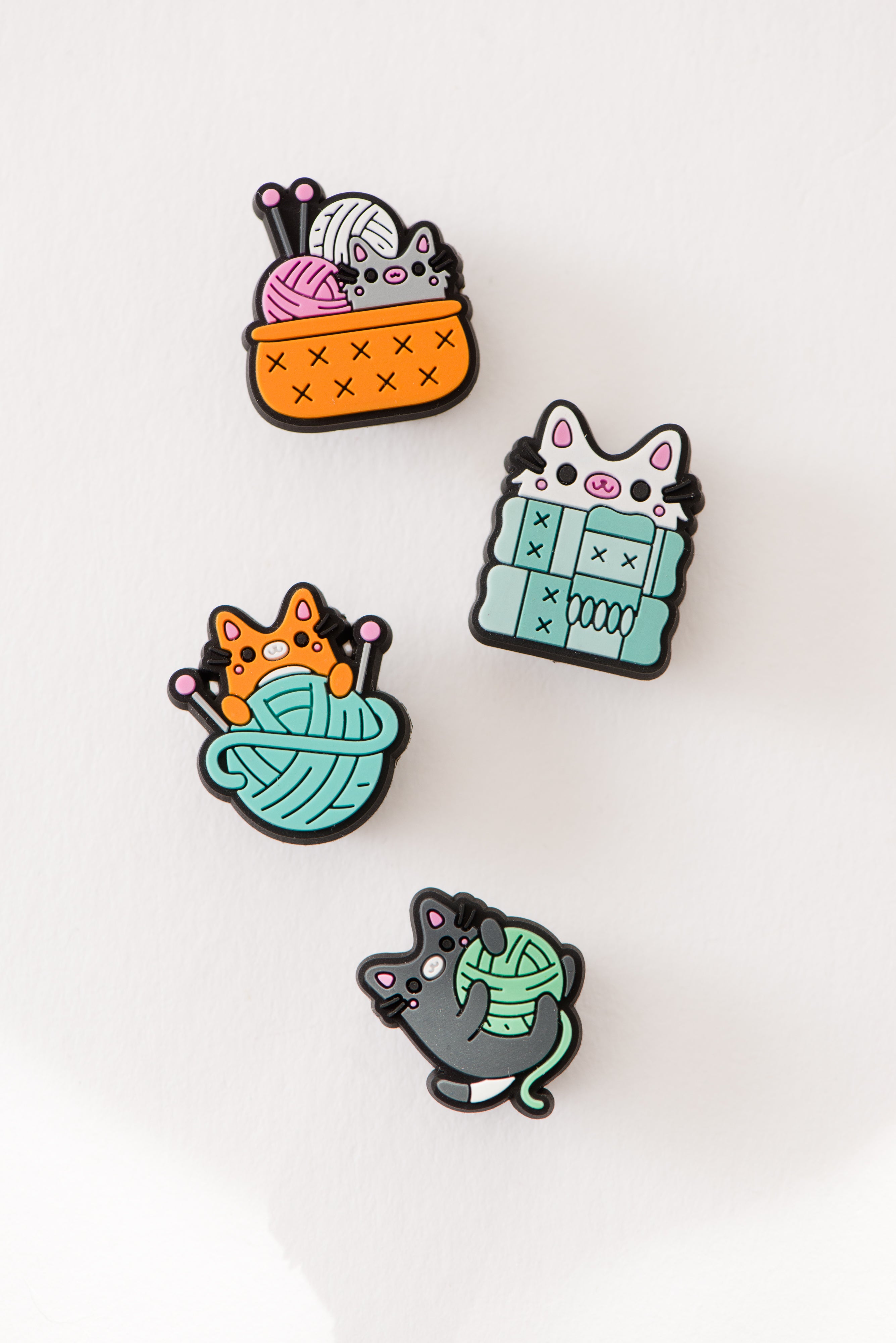 croc charms set – Quince & Co.