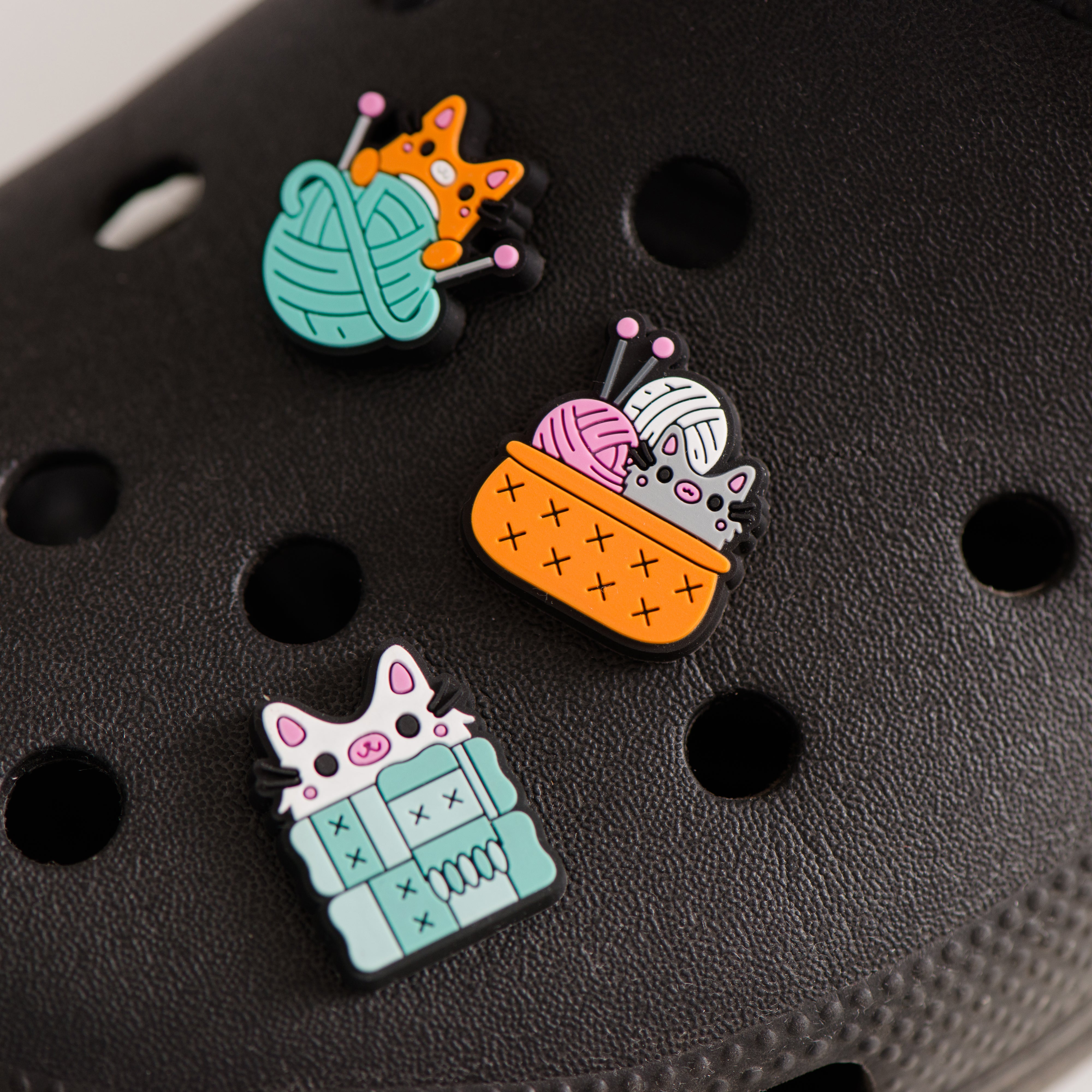 croc charms set – Quince & Co.