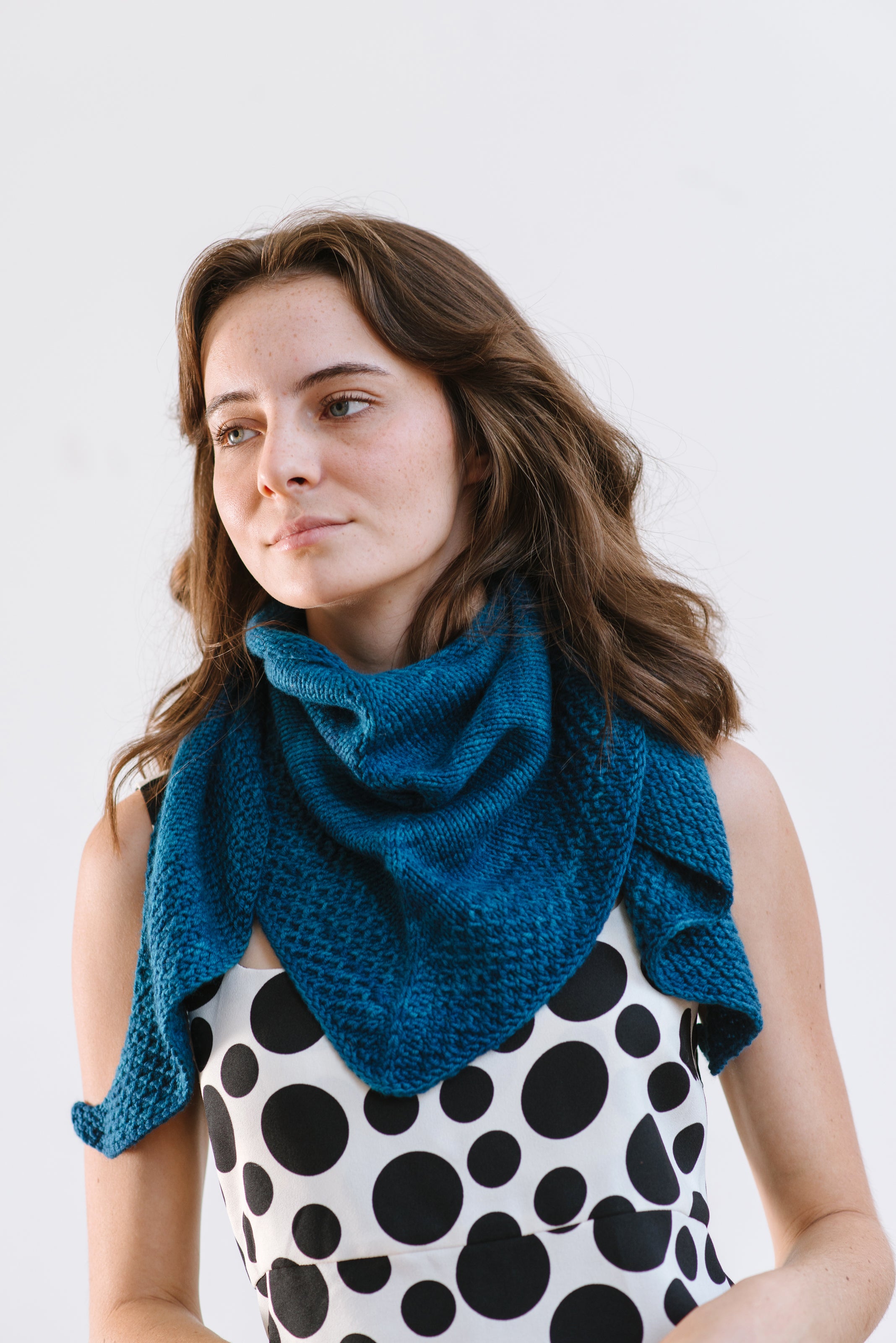 embrace shawl knitting pattern – Quince & Co.