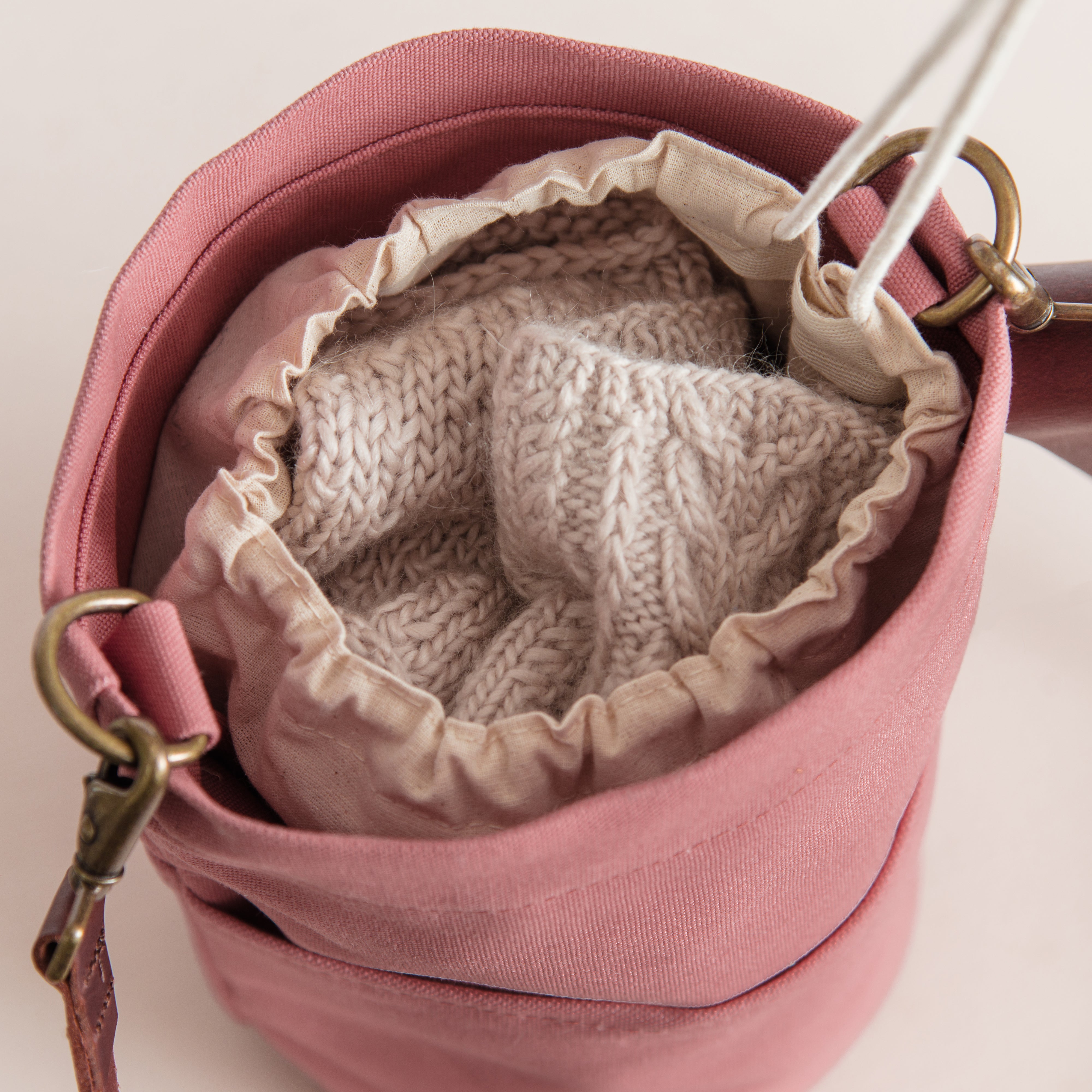 Canvas Bucket Bag – Quince & Co.