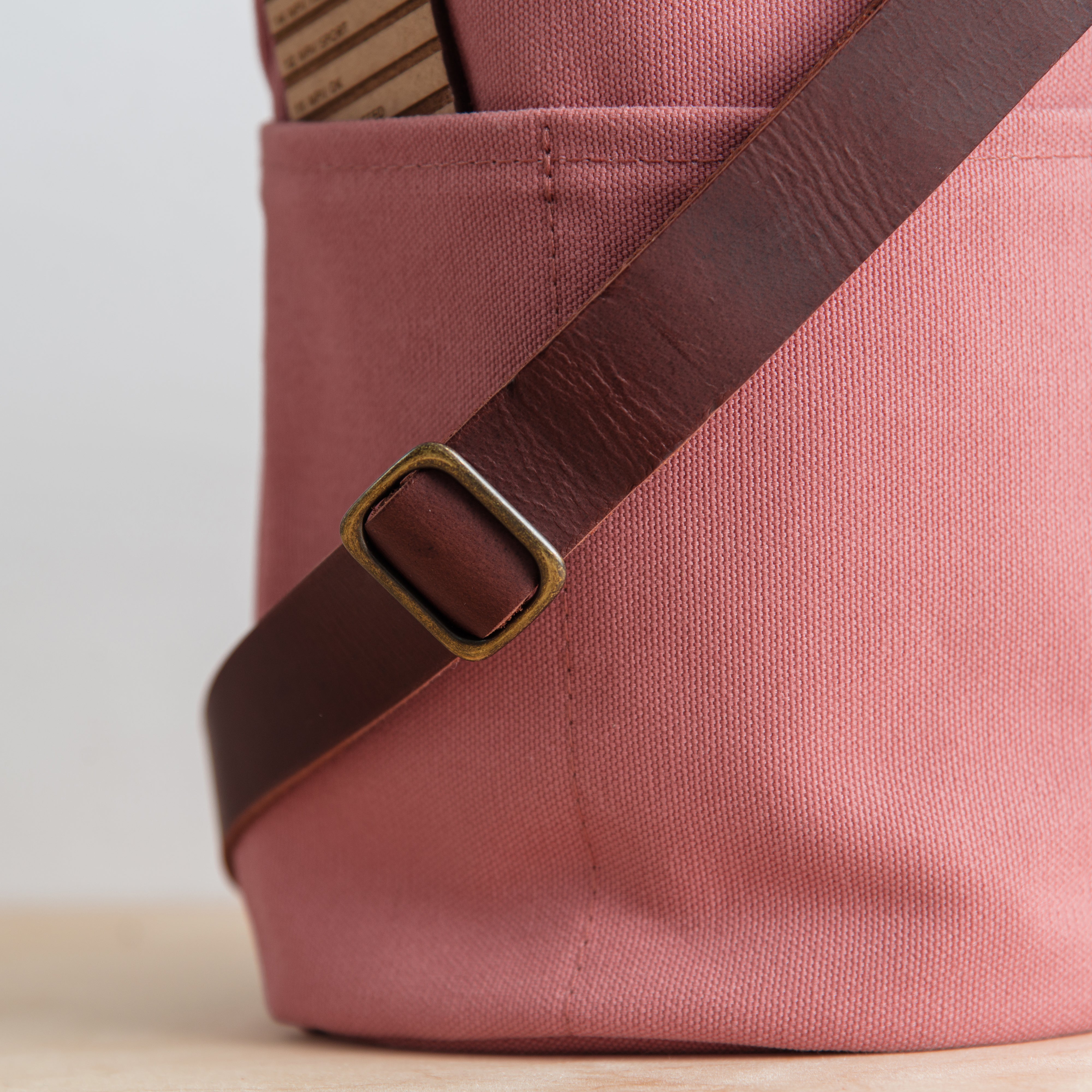 Canvas Bucket Bag – Quince & Co.