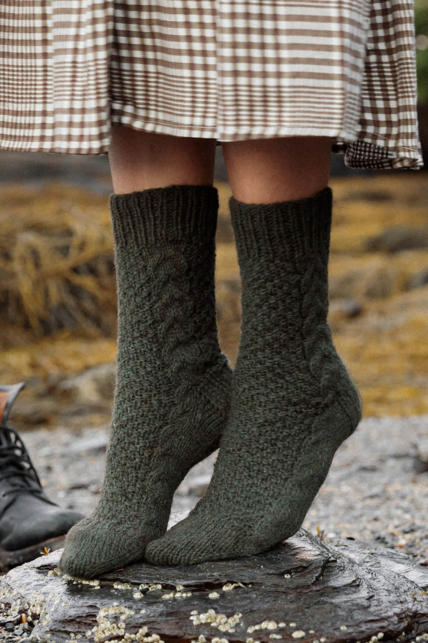 chrysalism socks knitting pattern – Quince & Co.