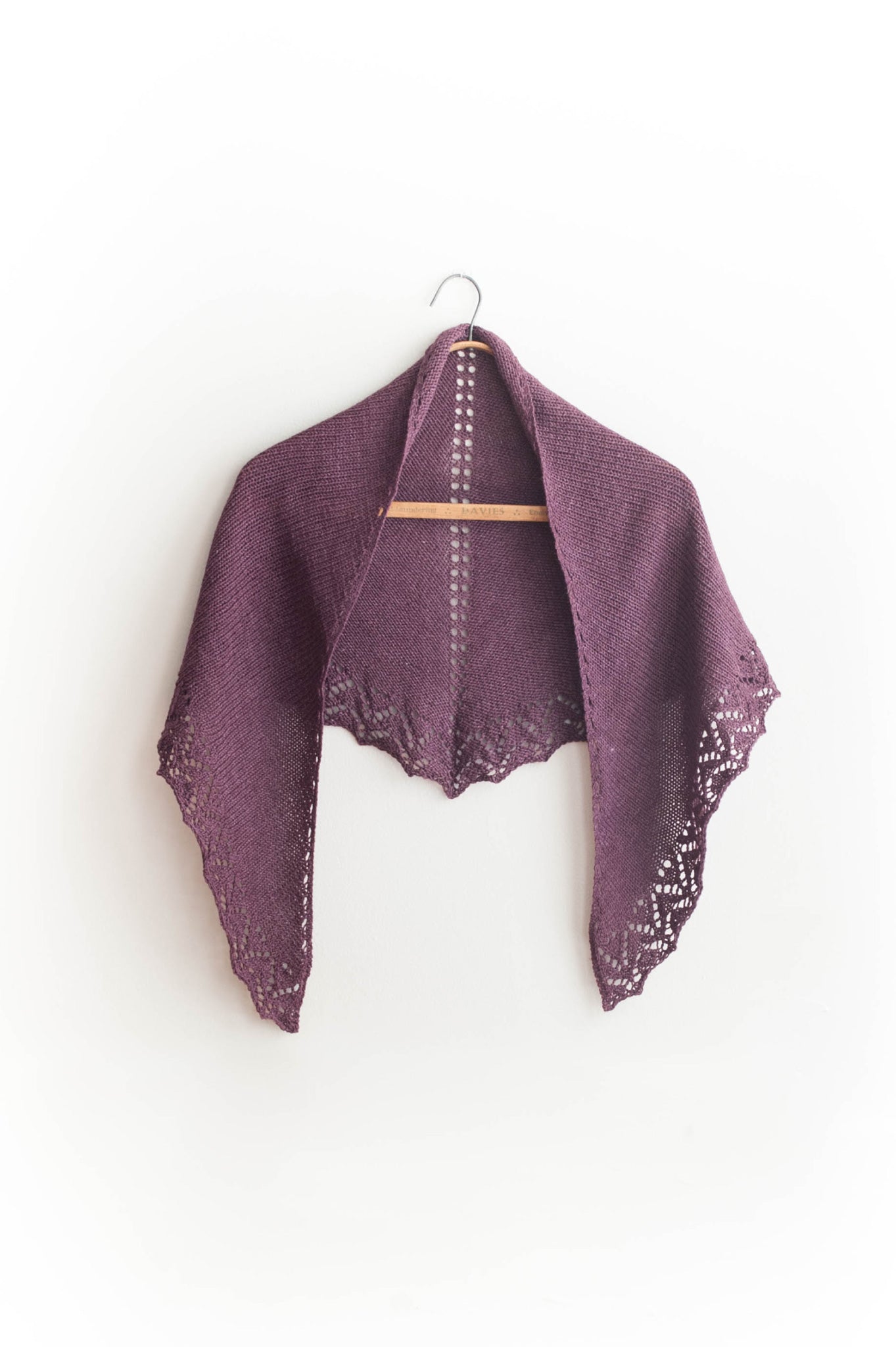 gathering shawl knitting pattern – Quince & Co.