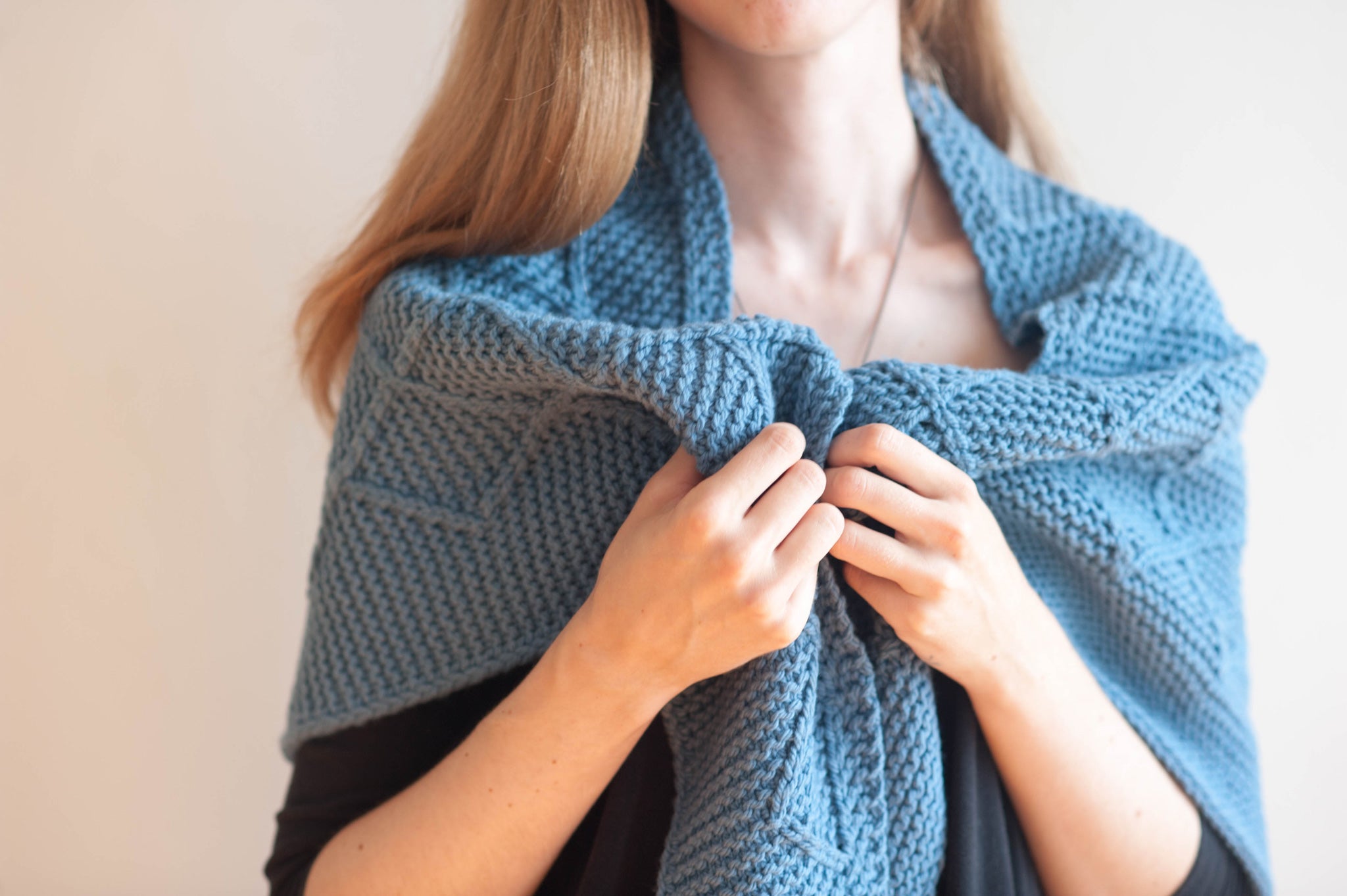 meander shawl knitting pattern – Quince & Co.