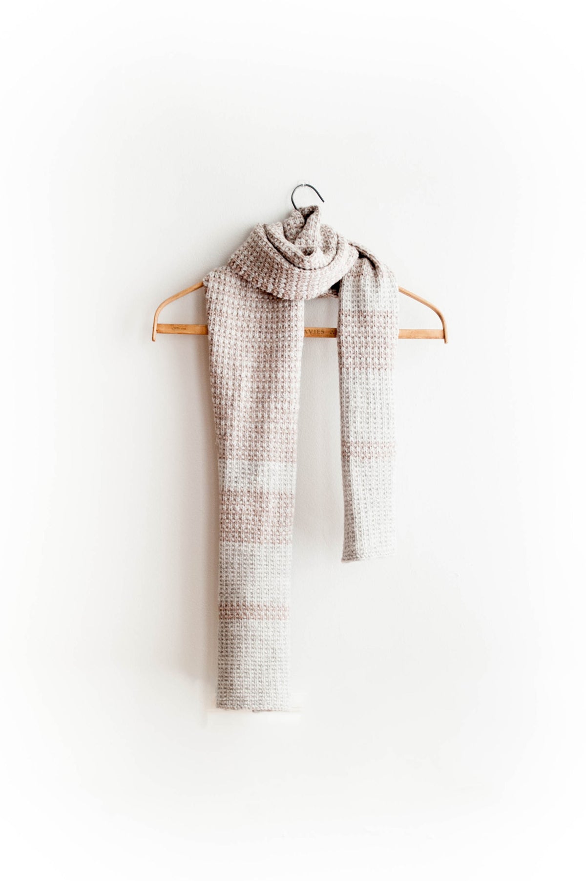 shinbashi scarf knitting pattern – Quince & Co. shinbashi scarf knitting pattern – Quince & Co.