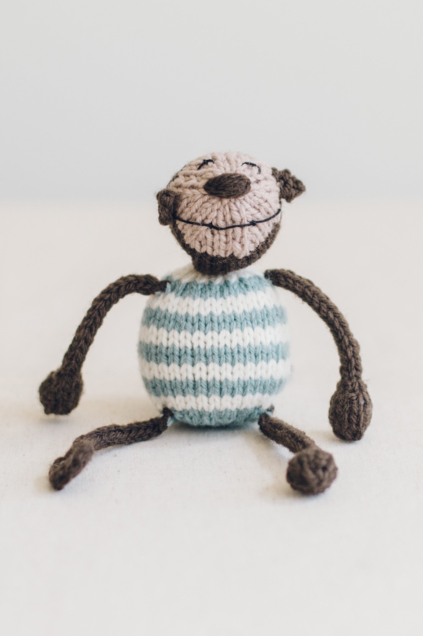 string along toys knitting collection – Quince & Co.